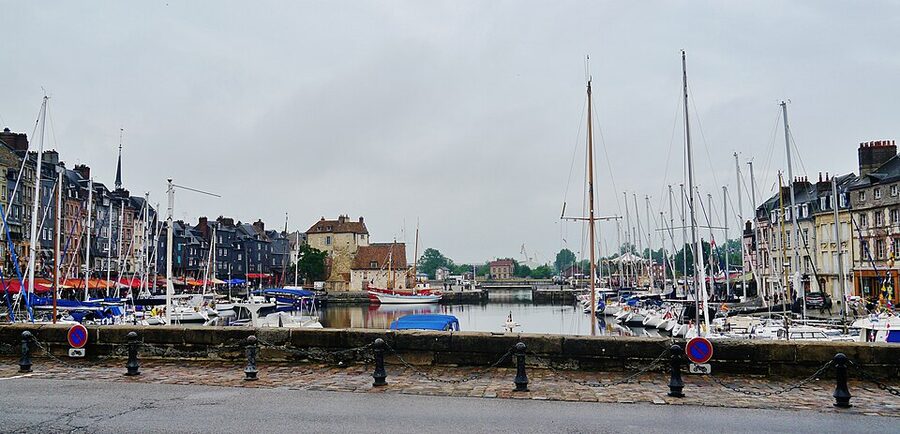 Honfleur Vieux Bassin old harbour with slate-fronted houses