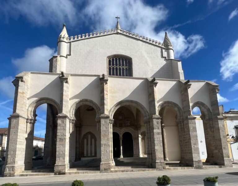 Evora University, Cathedral & Bones Chapel  SkipLine + Wine - The Experience of a Guided Tour: Why It Matters