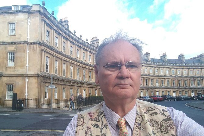 Exceptional Bath tour guide making your visit splendidly memorable. - The Experience: What You Can Expect