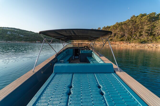 Exclusive Blue Lagoon Luxury Boat Tour from Split - FAQ