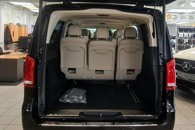 Exclusive green transfer - Detailed Breakdown of the Experience