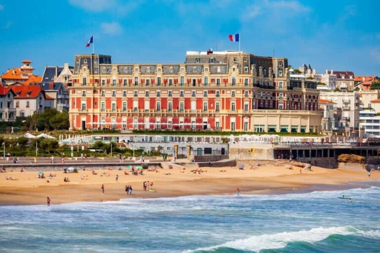Excursion to the French Basque Country: Biarritz, Bayonne, and Saint-Jean-de-Luz - Detailed Breakdown of the Itinerary