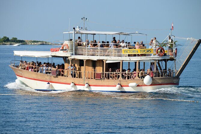 Exploration of the Istrian Coast Pore Rovinj Lim fjord and Vrsar - The Authenticity and Practicality of the Tour