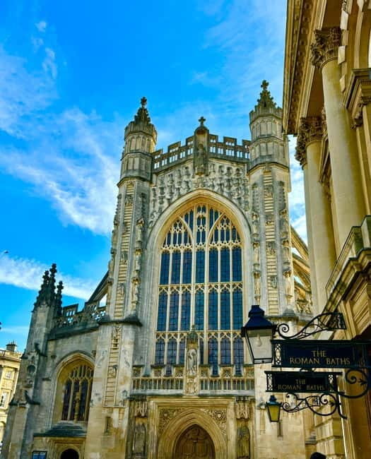 Explore Bath in Spanish: With Olga, local guide - Detailed Breakdown of the Itinerary