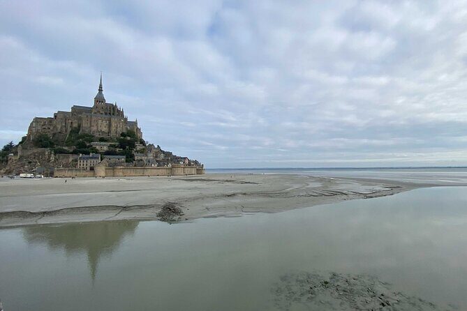 Explore Mont Saint Michel with Guided Tour and Abbey Access - Authentic Experiences Highlighted by Travelers