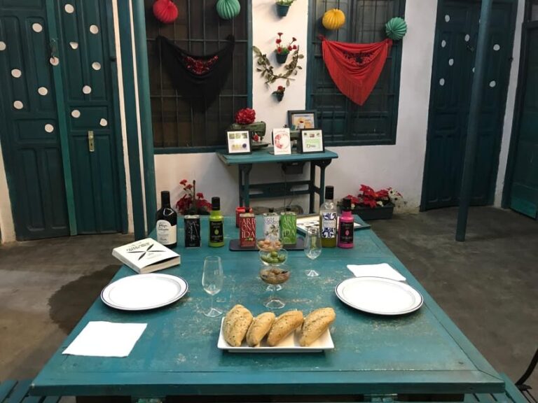 Extra Virgin Olive oil tasting - What to Expect from the Olive Oil Tasting Tour