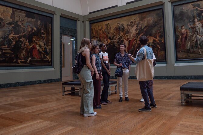 Fabuleux Guided Tour Through the Louvre Museum with Access - FAQs