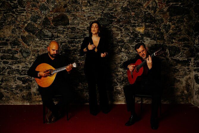 Fado Show with Wine and History in Madeira - Dive Into the Itinerary