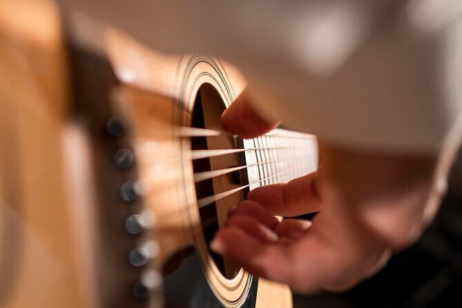 Fado Tour with Guide, Dinner & Live Show in Porto - Why This Tour Offers Great Value