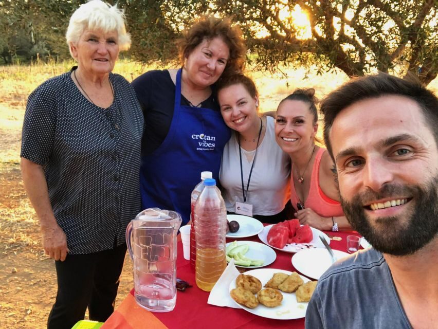 Farm Tour with Cheese-Making, Olive Oil Tasting & Picnic - What to Expect from the Farm Tour Experience