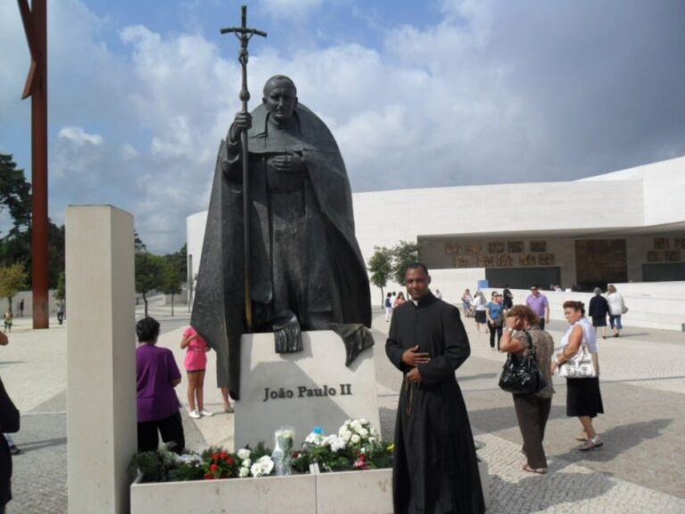 Fátima, Nazaré and Óbidos Small-Group Tour from Lisbon - Who Would Love This Tour?