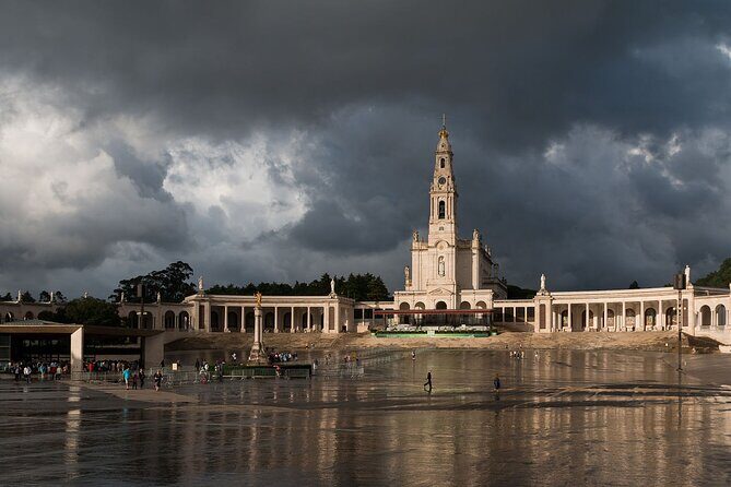 Fatima Sanctuary and Pastorinhos Village Private Tour From Porto - Who Would Love This Tour?