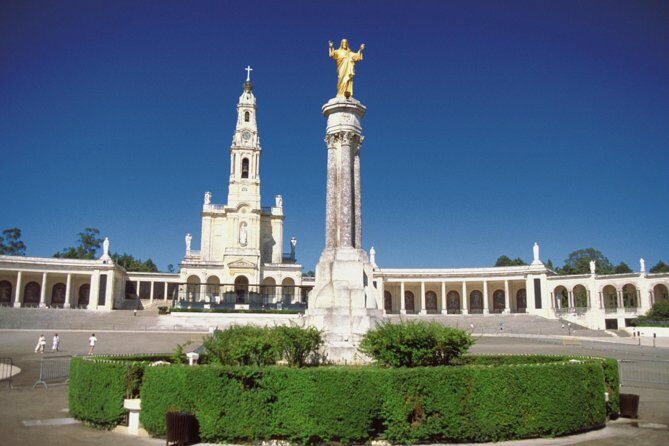 Fatima Sanctuary Private Tour from Lisbon - Who Should Consider This Tour?