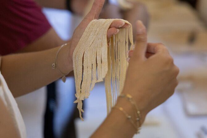 Fettuccine, Ravioli, and Tiramisu Cooking Class in Rome - Who Is This Tour For?