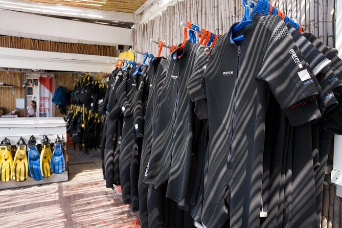 First dive test + photo and video service with operator - The Guides and Their Impact on the Experience