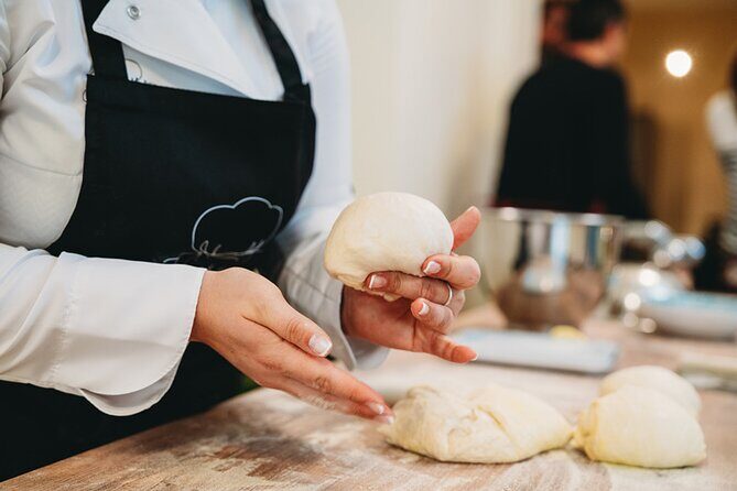Florence Pizza & Tiramisù Cooking Class: Small Group Experience - Who Will Love This Experience?
