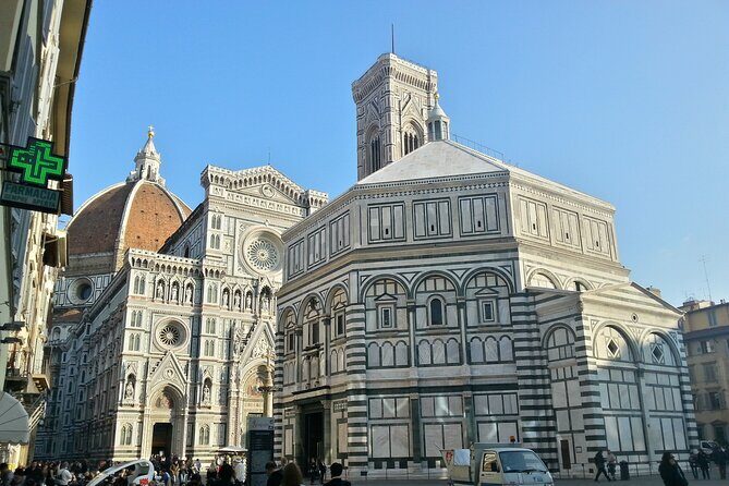 Florence Renaissance and Medieval: Day Trip from Milano by High-Speed Train - Transportation & Group Size