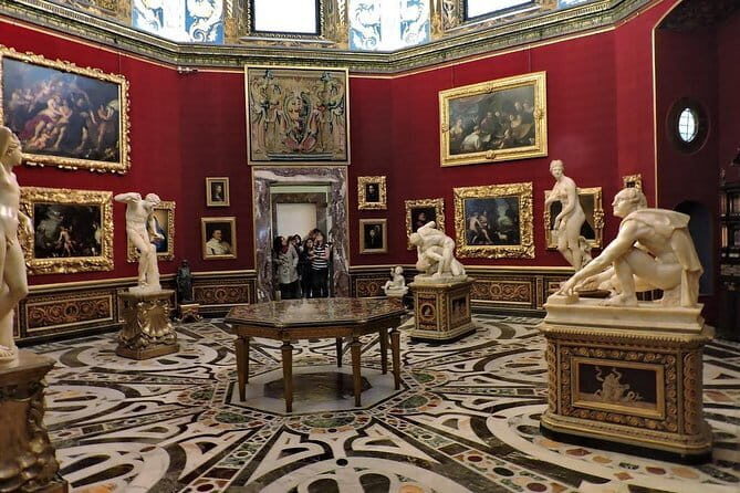 Florence walking guided tour with Uffizi & Accademia - Who Should Consider This Tour?