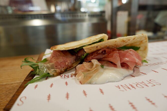 Food markets tour with a local! - Practical Details: What to Expect