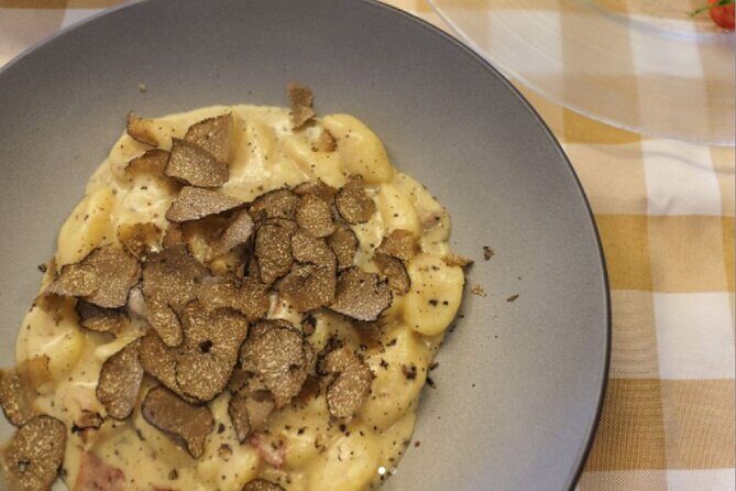 Food & Wine -> Gourmet tour in Piran - The Food and Wine Experience: Authentic Flavors and Expert Guidance