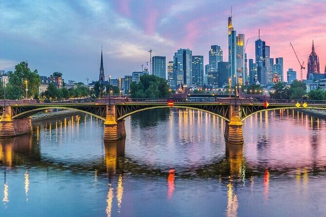 Frankfurt Highlights & hidden Gems Walking Tour - The Experience: What You Can Expect