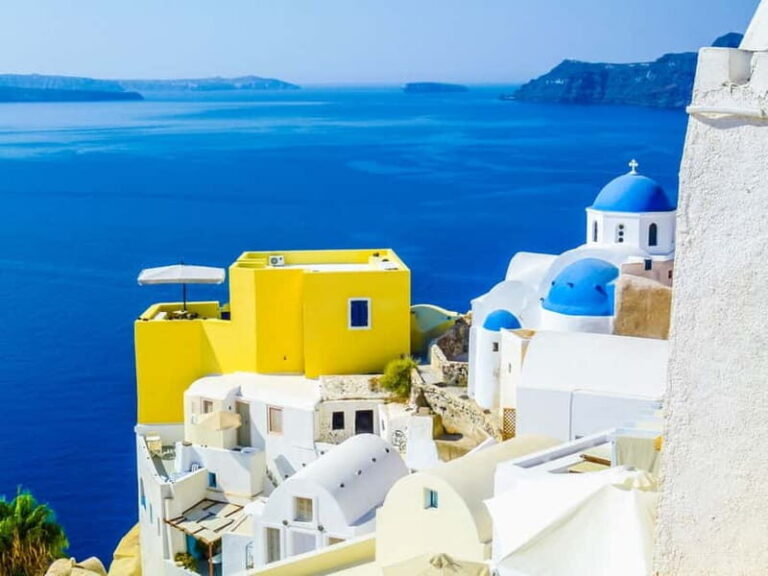 From Athens: 2-Day Trip to Santorini with Accommodation - What to Expect During Your Stay in Santorini