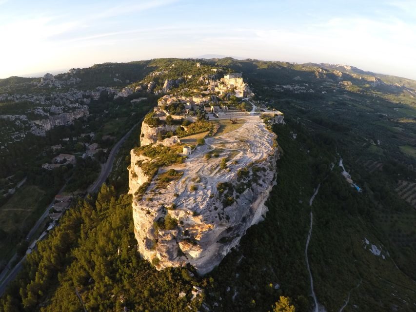 From Avignon: Half-Day Van Gogh & Carrières de Lumières Tour - The Itinerary in Detail