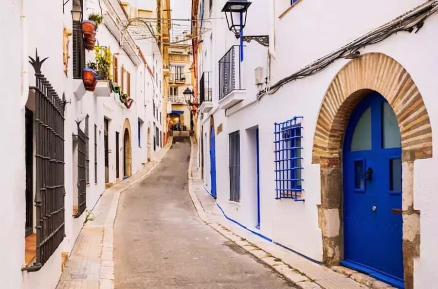 From Barcelona: Montserrat, Cavas Codorniu, and Sitges - Practical Details & Tips