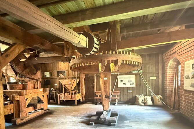 From Gdansk Malbork Castle Guided Tour with Hotel Pick Up - The Experience in Practice: What to Expect