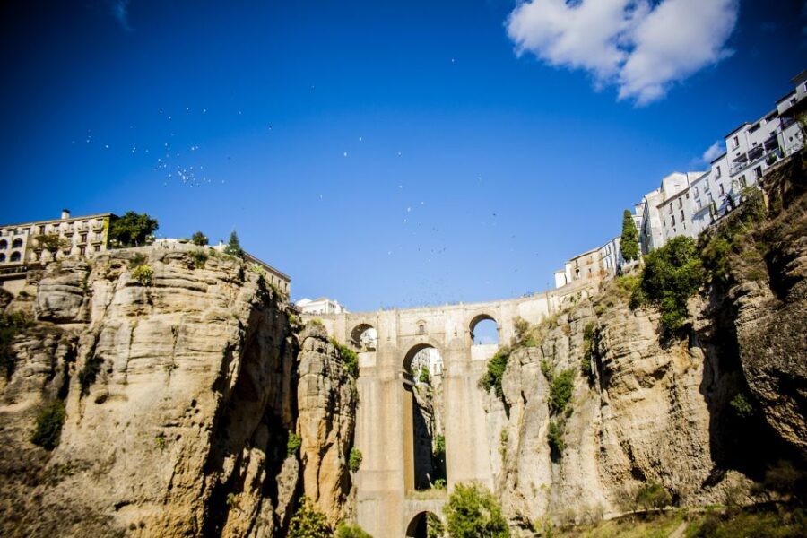 From Granada: Top Sights of Ronda Tour - Exploring Ronda’s Historic Center