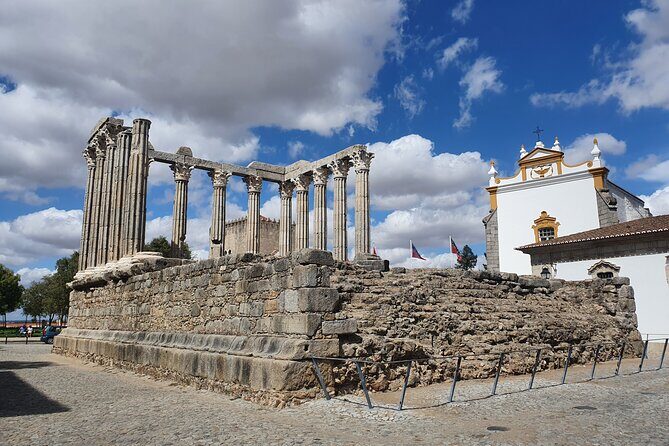 From Lisboa: Évora & Monsaraz Small-Group Full Day Tour - Comfort, Value, and Authentic Moments