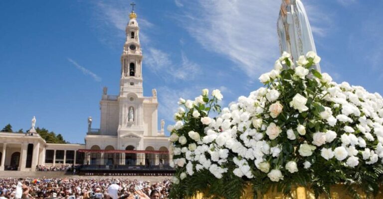 From Lisboa: Fatima, Nazare, Obidos & Batalha Full Day Tour - Overview of the Tour Experience
