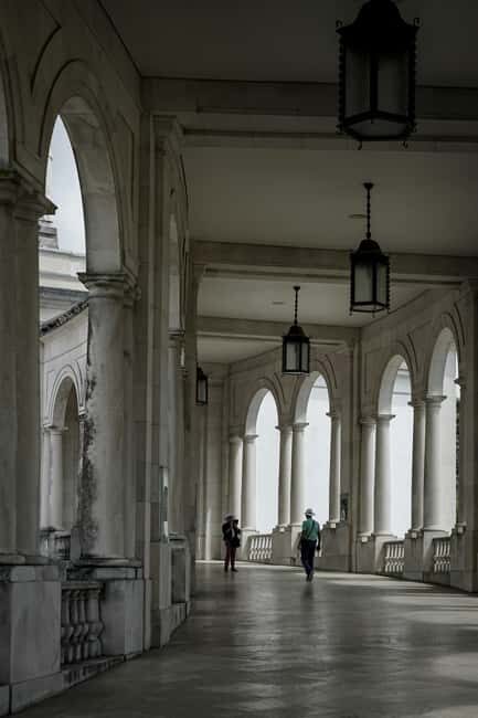 From Lisbon: Fatima, Nazaré, and Óbidos tour with an Italian guide - Transportation, Price, and Overall Value