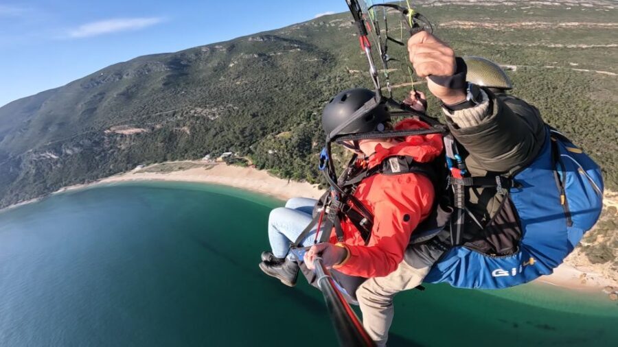 From Lisbon: Paragliding Pack (Flight+Video+Transportation) - Who Will Love This Tour?