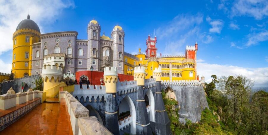 From Lisbon: Sintra Private tour Half-Day in a premium car - Who Is This Tour For?