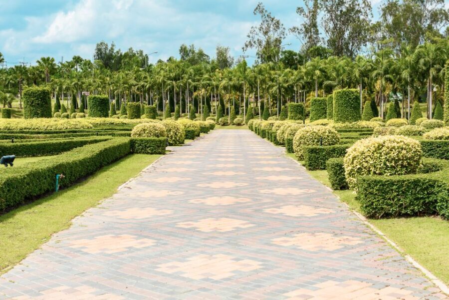 From Paris: Versailles Full-Day Guided Tour with Lunch - The Practicalities and Itinerary Breakdown