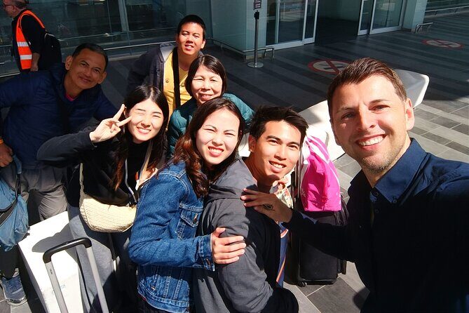 From Rome Hotel to Fiumicino Airport (FCO) 3-8 People - What to Expect from This Transfer Service