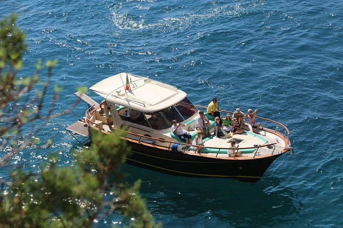 From Salerno: Small Group Li Galli Islands and Capri Boat Tour - The Experience from the Traveler’s Perspective