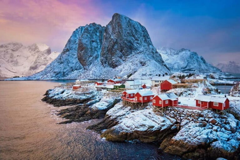 From Svolvaer: 2-Day Lofoten Highlights Photo Tour - Who Is This Tour Best For?