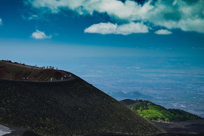 From Syracuse: Private Tour Mount Etna with Lunch at Etna Winery - Practical Details and Tips