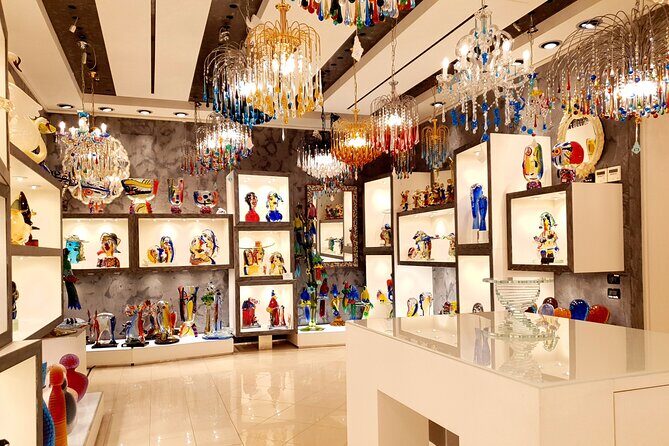 From Venice: Private boat from hotel, Glass blowing demo and Gift - FAQ