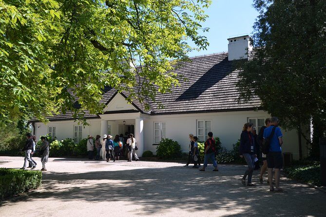 Fryderyk Chopin's Birthplace Half Day Private Tour from Warsaw - The Guides: Knowledgable and Personable