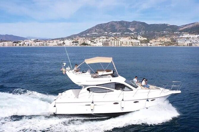 Fuengirola Boat Activity with Cocktail Dinner Champagne & Sunset - Who Will Love This Experience?