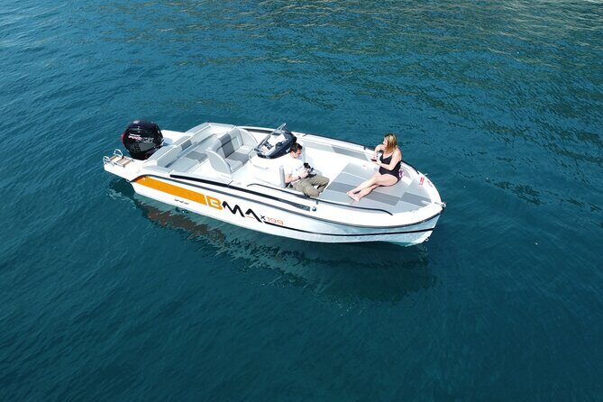 Full-Day Boat Rental in Sorrento - An In-Depth Look at the Full-Day Boat Rental Experience