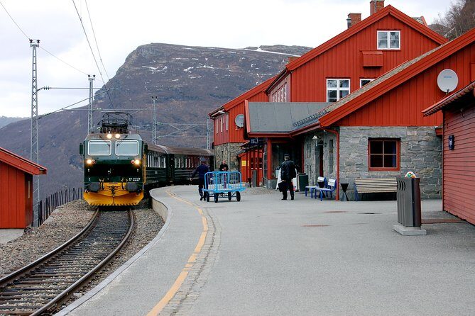 Full Day Guided Roundtrip From Bergen To Sognefjord With Flam Railway - What Sets This Tour Apart