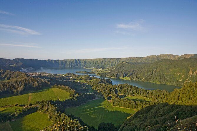 Full Day Sete Cidades with Whale Watching at Mosteiros - How the Tour Works and What to Expect