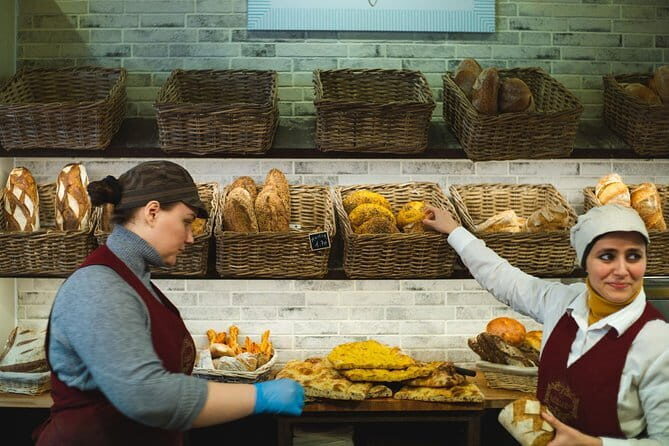 Fun Private Florence Food Tour with a Local Food Expert Martina - Guides: Martina and the Guest Experience