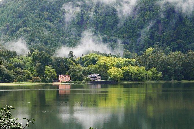 Furnas Volcano, Lake, Geysers, Tea Plantation and Terra Nostra - Practical Details and What to Expect