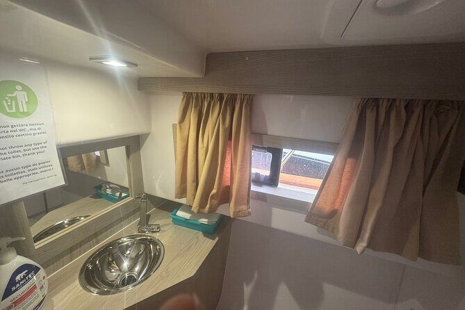 Futura Capri/Amalfi Private Boat Tour - Grottos' Visit - Who Should Consider This Tour?