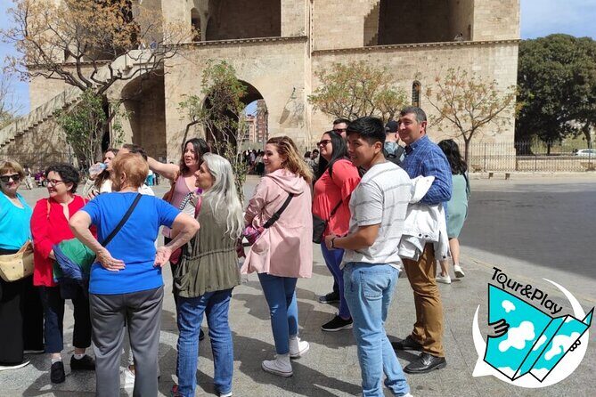 Games and History Walking Tour in the Center of Valencia - Authentic traveler insights